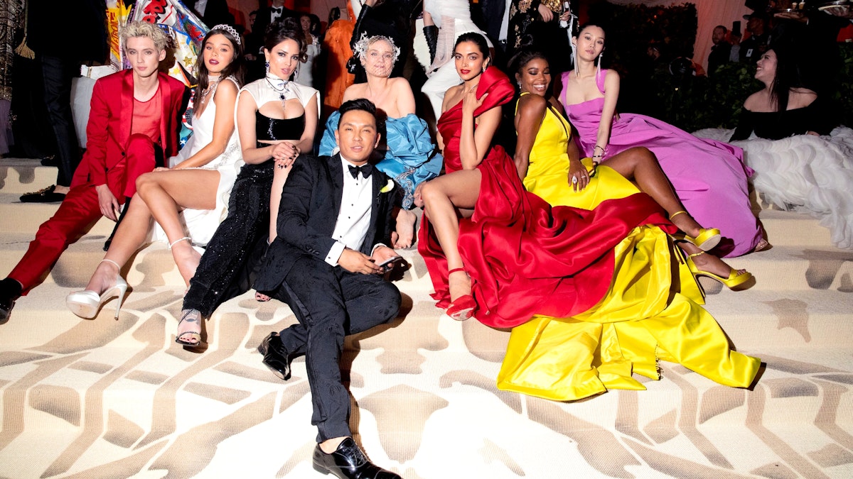 Met Gala pasākuma, Ashleyas Graham un Dianas Kruger kleitas būs pārdošanā