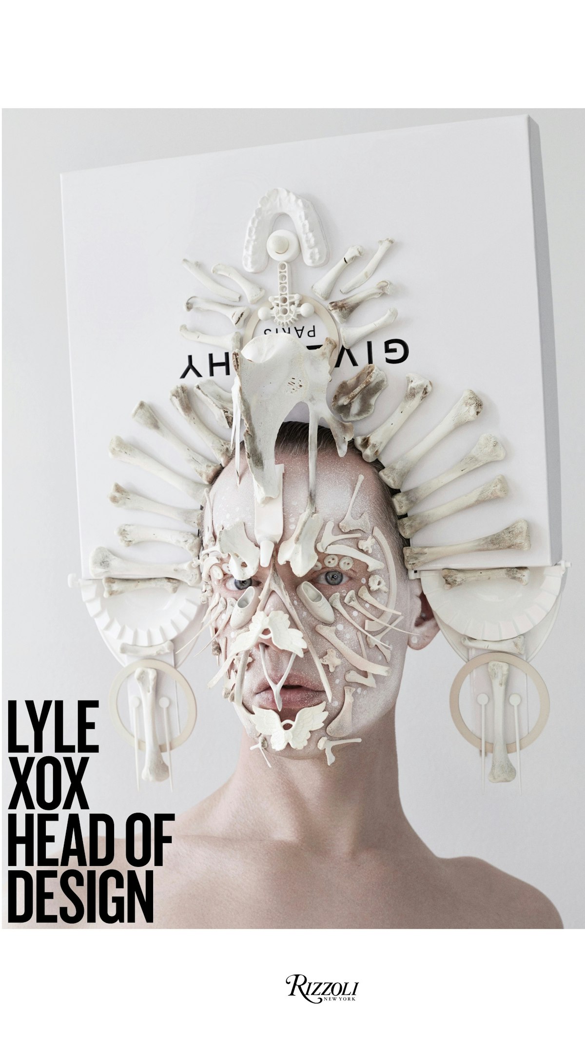 Dive Deep Into Lyle XOX's Unique Performance Art