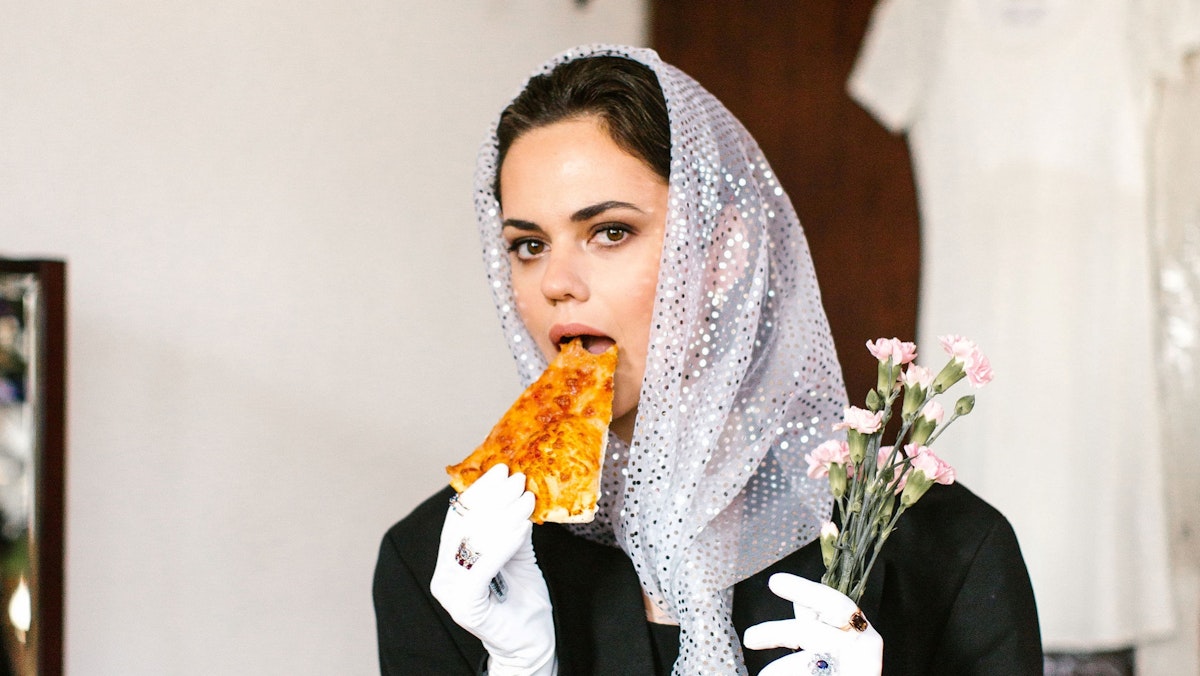 Фотосессия Агнии Григуле для GIVEN by Grenardi