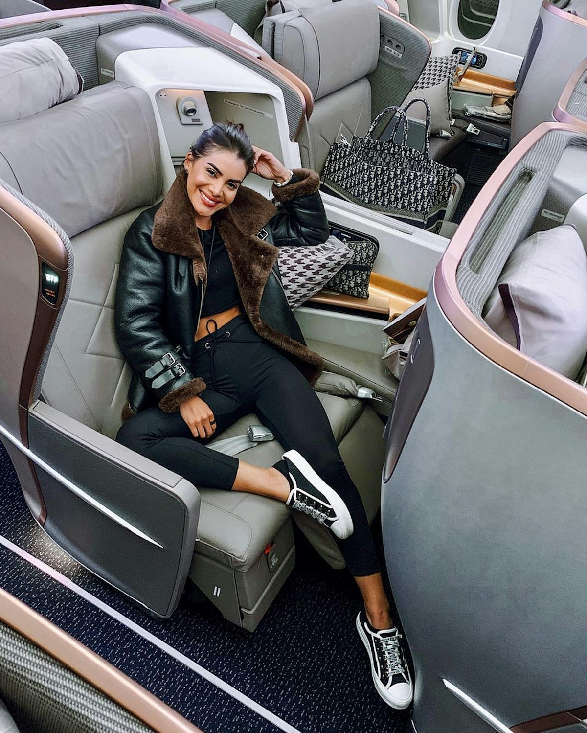 20 perfect jet looks for jet setters