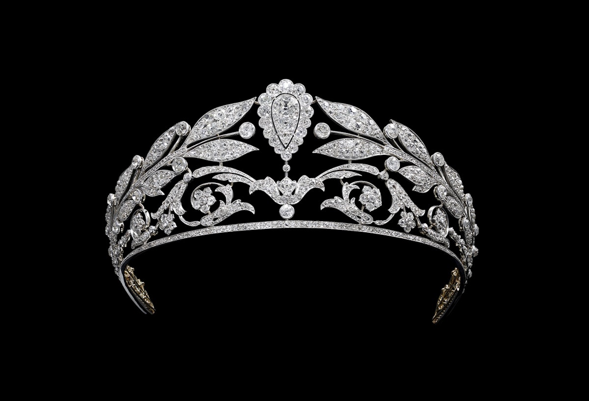 Chaumet exhibits the most spectacular tiaras in history in Monaco