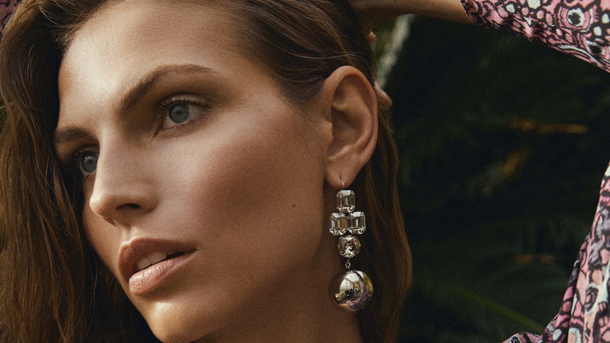 Choice of L'Officiel Baltic Editor-in-Chief Līga Zemture: ISABEL MARANT ...