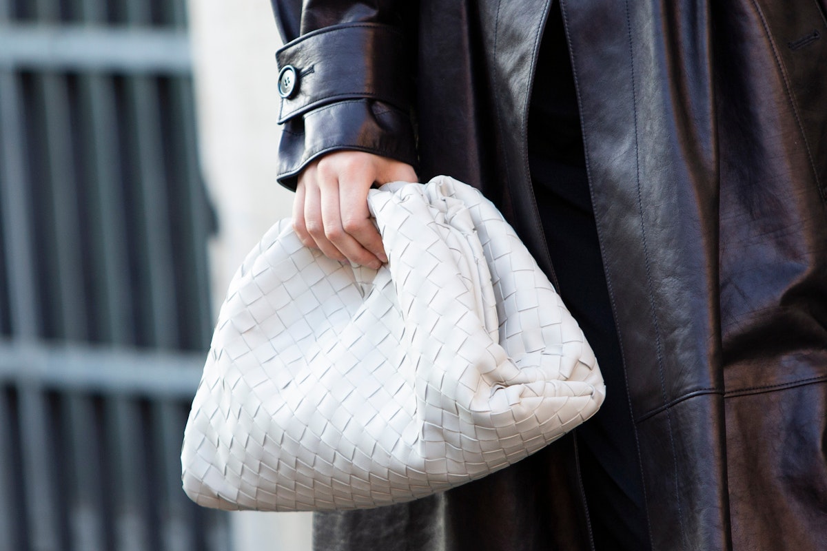 The Era of Big Handbags: What to Look For & How to Combine Them