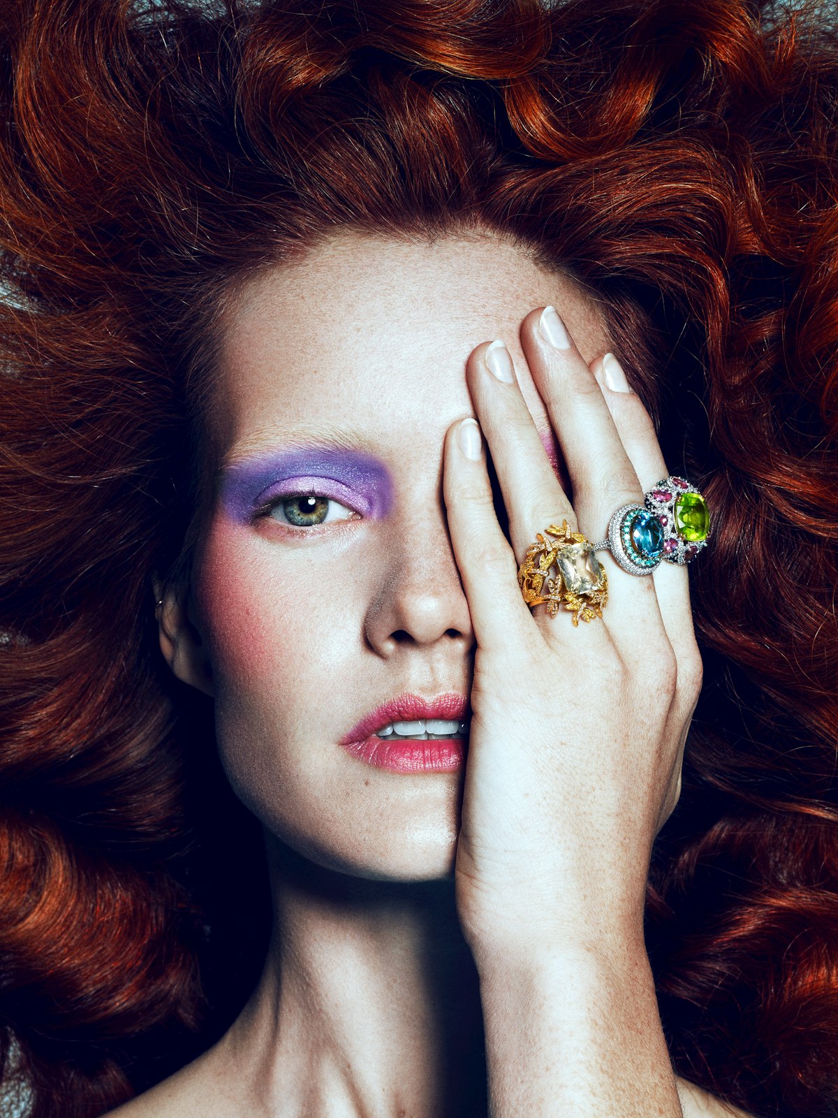 Belgian jewelery with a twist: Wolfer's jewelery with striking colors