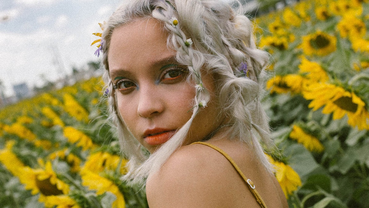 Hairstyle trend: The braids of the 90s and 2000s are back!