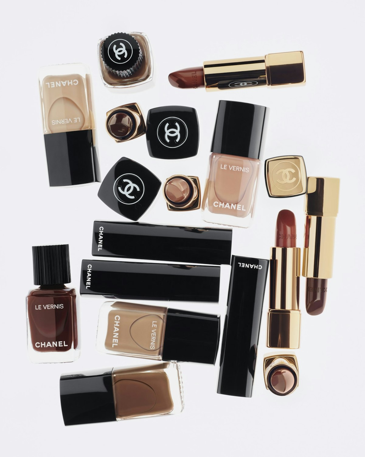 Introducing Les Accords De Chanel – Fall-Winter 2022 Makeup Collection