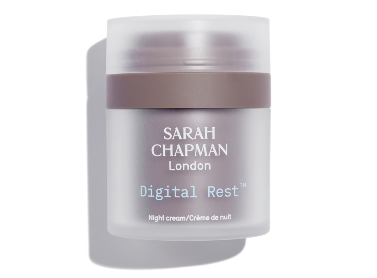 L`Officiel Baltic тестирует: ночная перезагрузка от Sarah Chapman