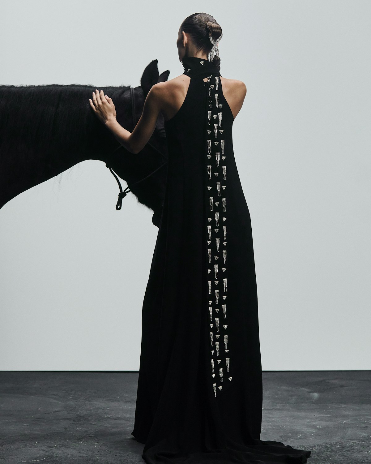 GASANOVA SS23 Collection: embracing color, life and hope