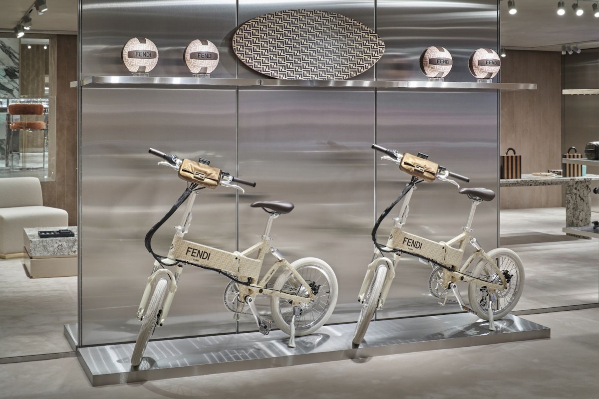 FENDI and MATE launch pioneering FF logo e-bike