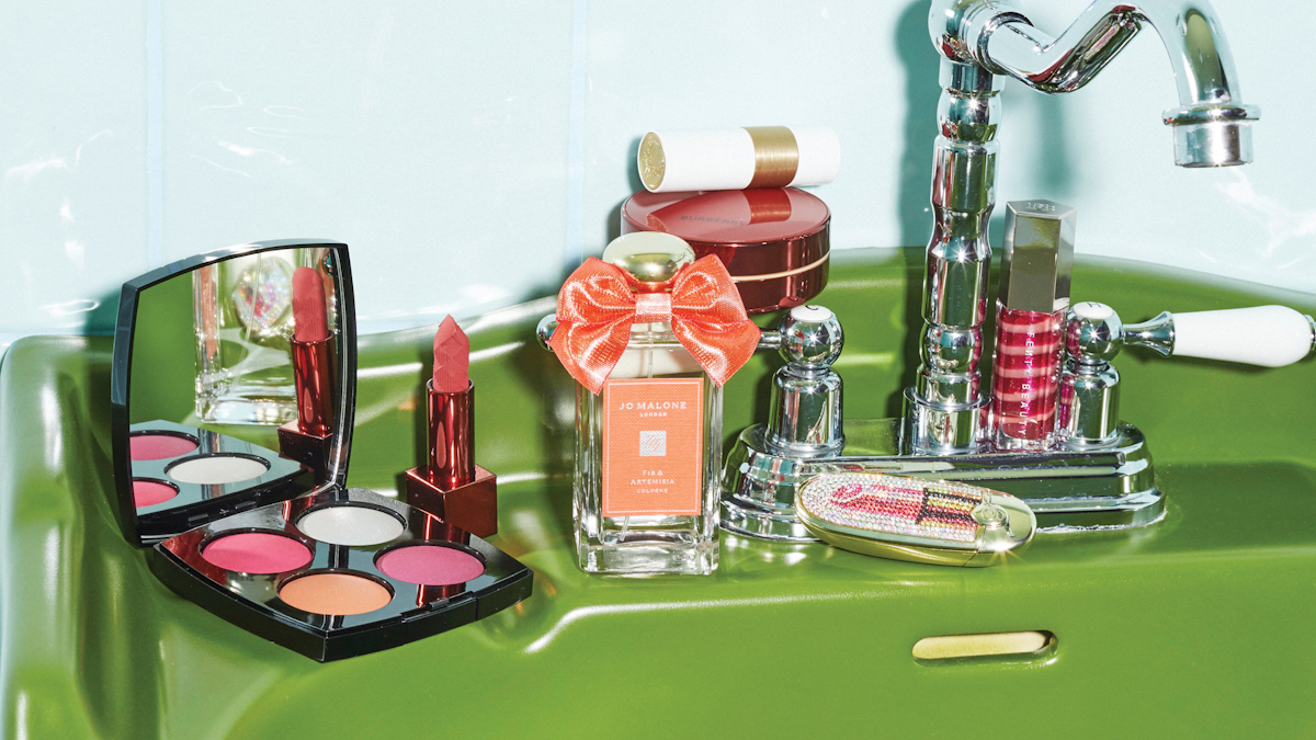 The prettiest beauty picks for this holiday season
