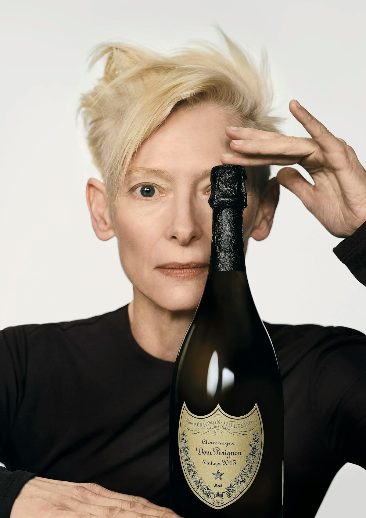 Новый кампейн Dom Pérignon с Зои Кравиц Тильдой Суинтон и Такаси Мураками