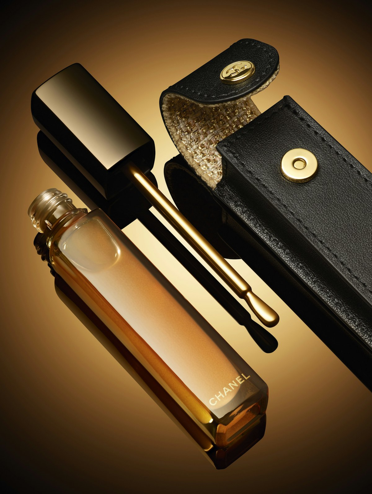 Coco's secret weapon: how CHANEL's new lip oil works while you sleep