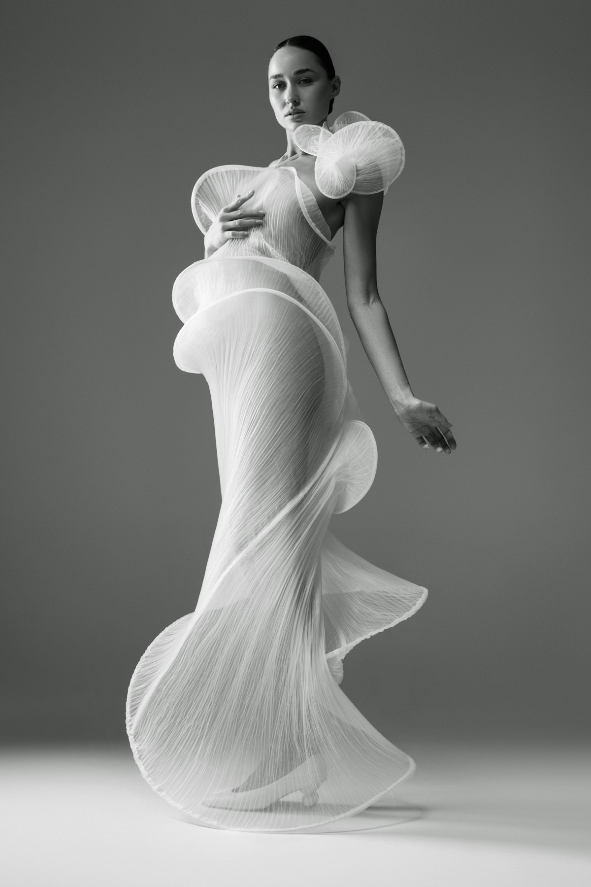 Ethereal Form — The Body as Calla