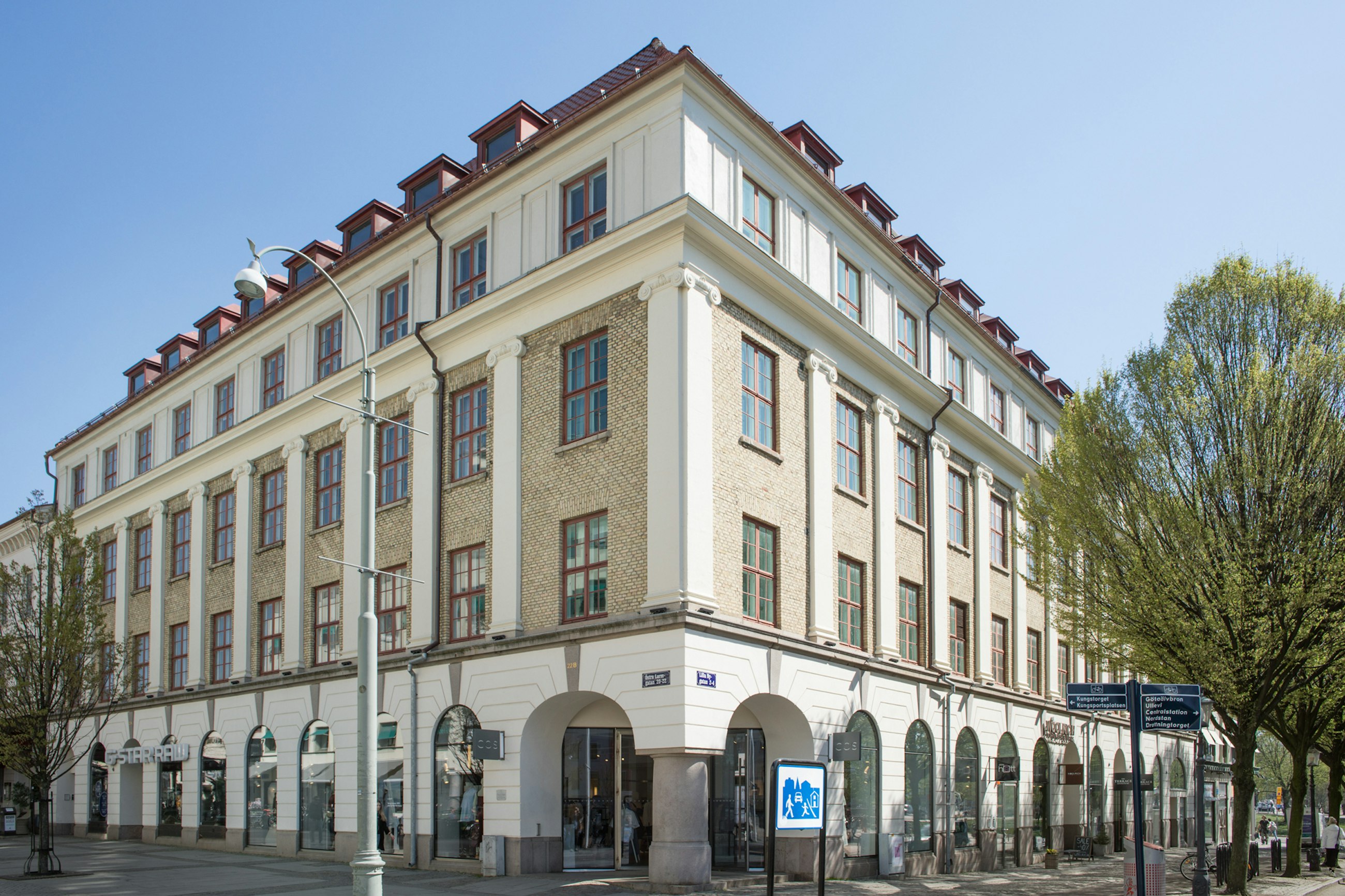 Novier hyr ut butikslokal till Cosentino i Göteborg