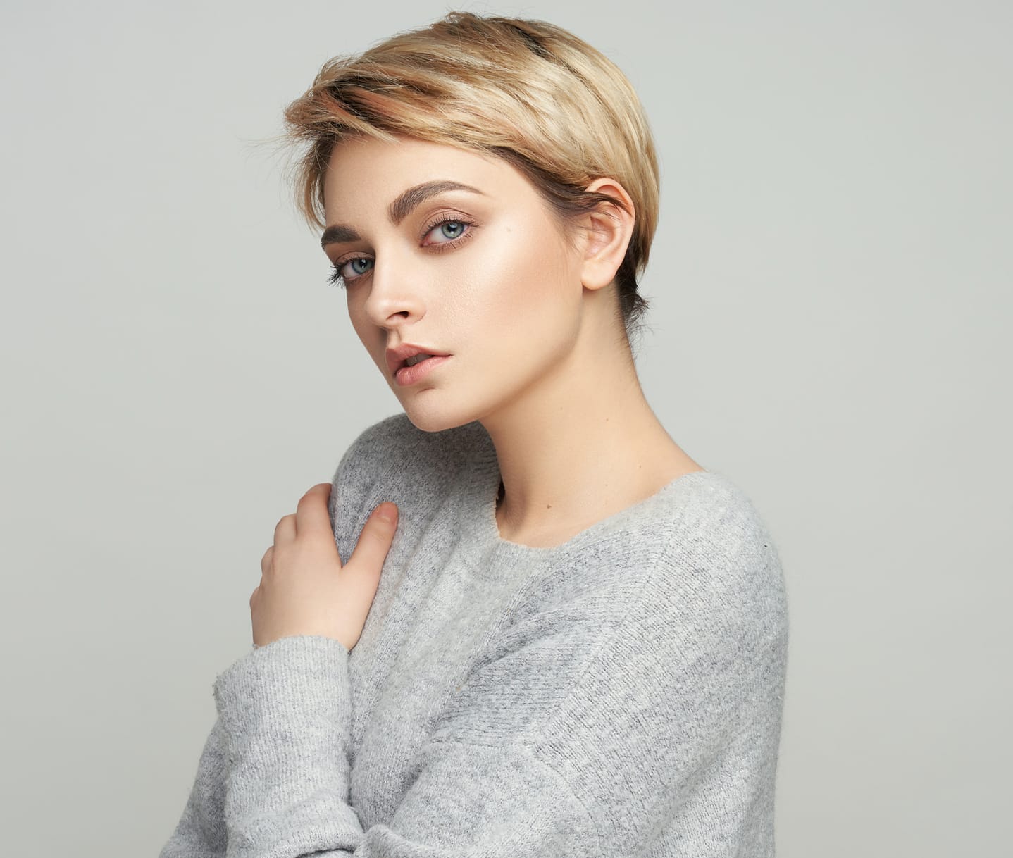 Undefined Cheekbones