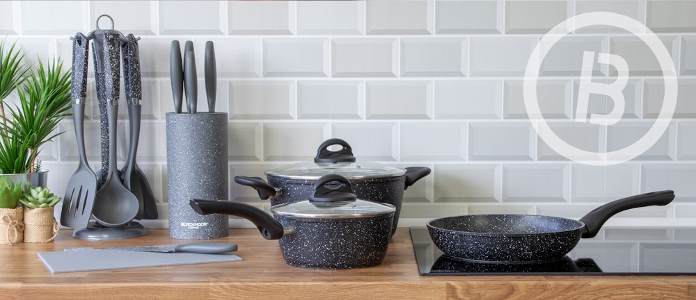 Student Cooking Made Easy With These University Kitchen Essentials