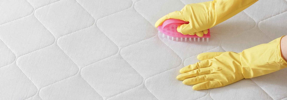 Guide to Removing Common Stains from Bedding