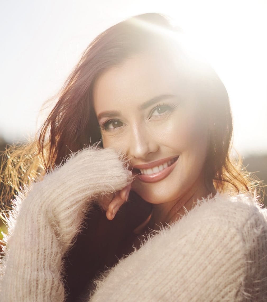 Celebrities With Underbites