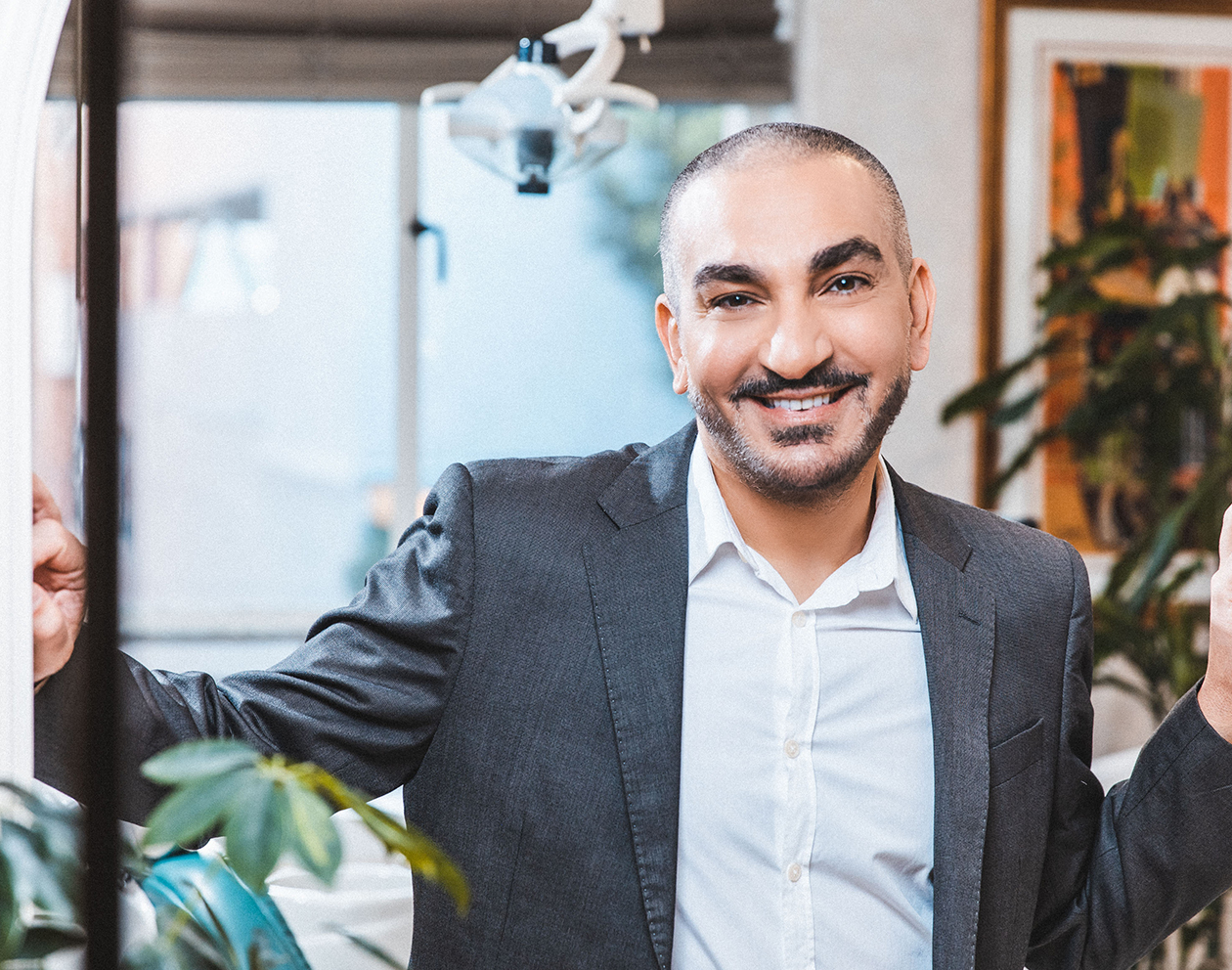 About | Dr. Maddahi DDS