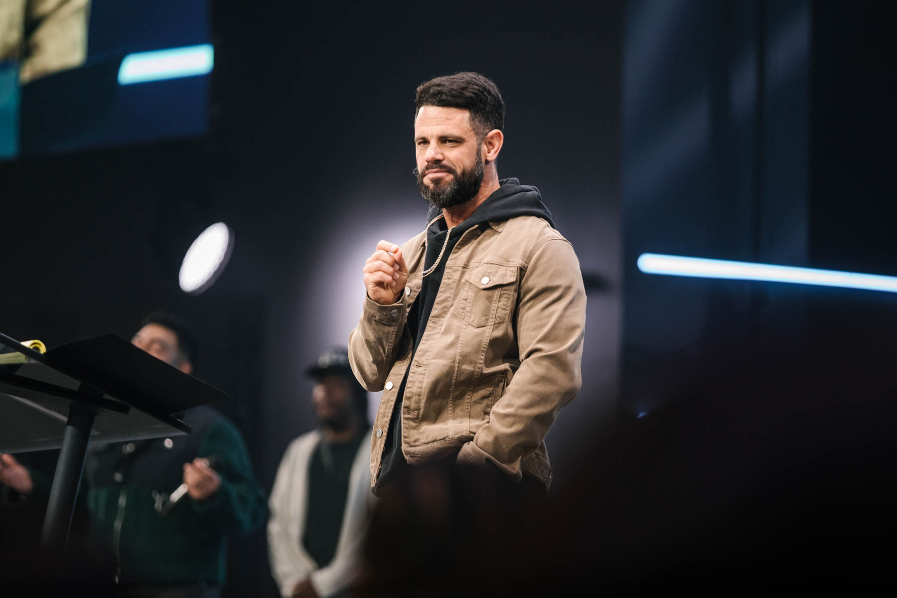 Look Forward Not Far - Sermon Discussion