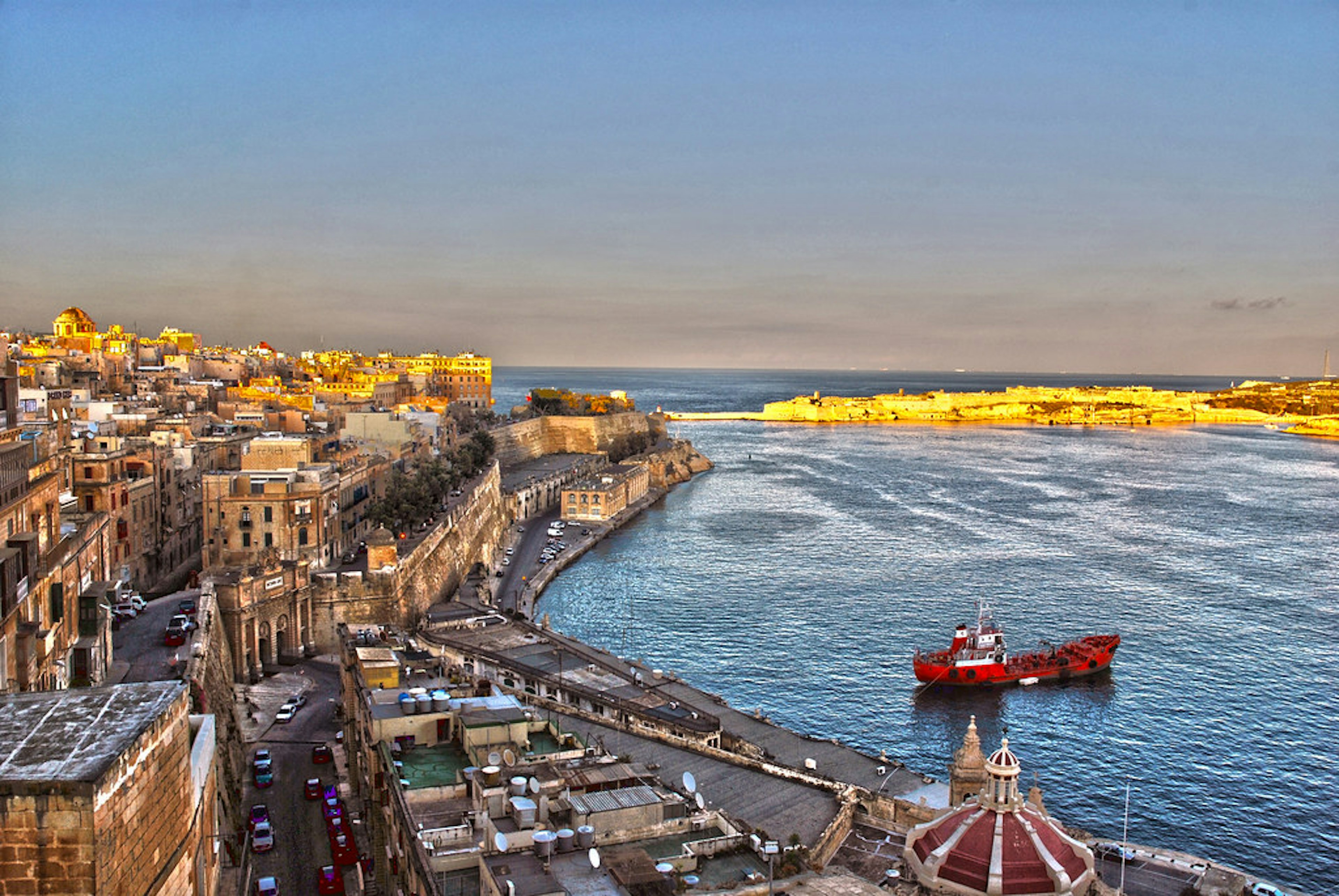 Your perfect trip from United Kingdom to Malta is waiting for you