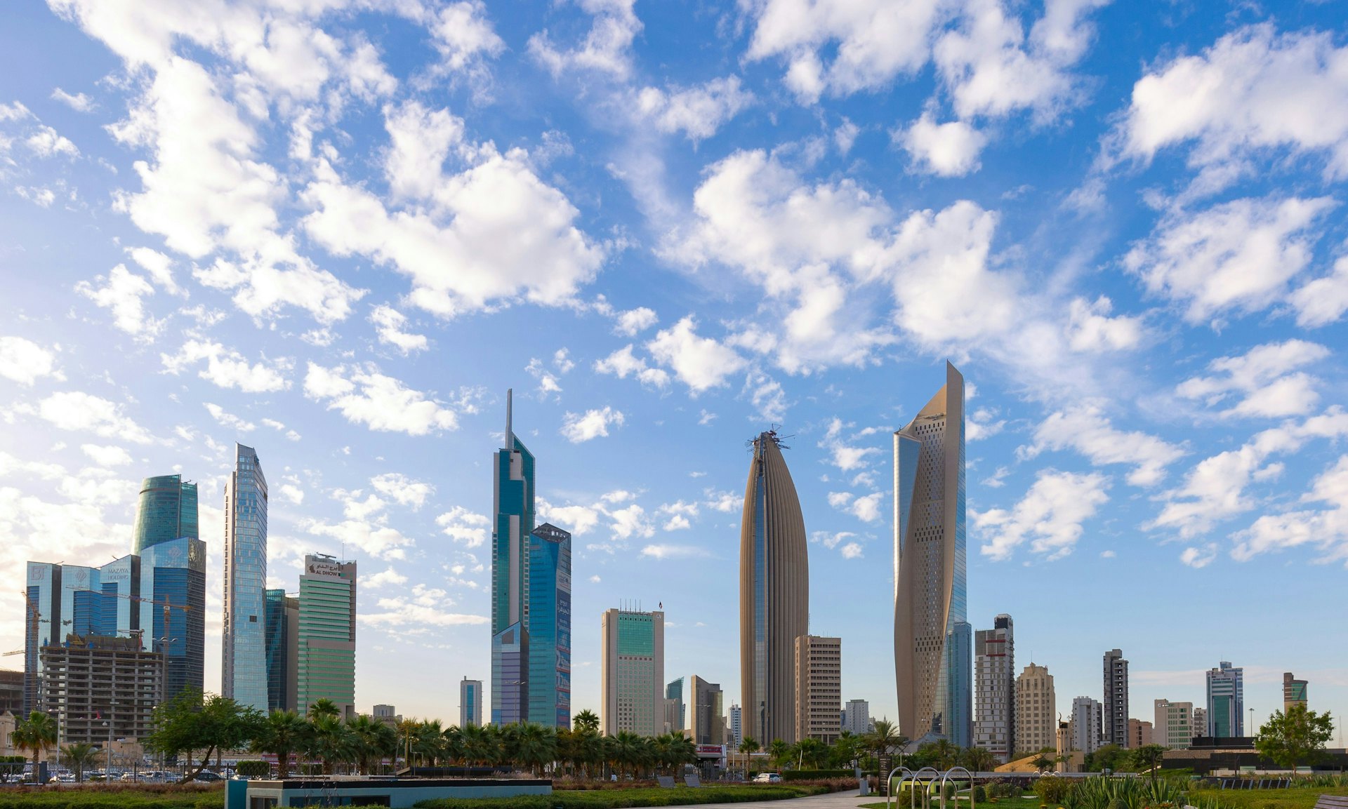 Your perfect trip from Riyadh to Kuwait is waiting for you