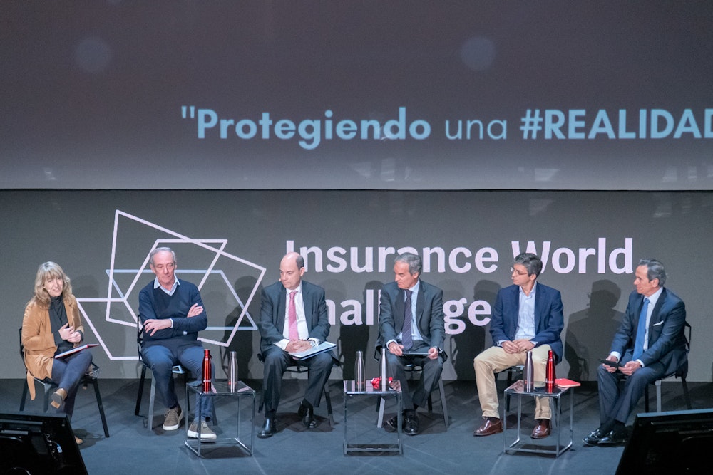 Insurance World Challenges 2023 | NTT DATA Insurance