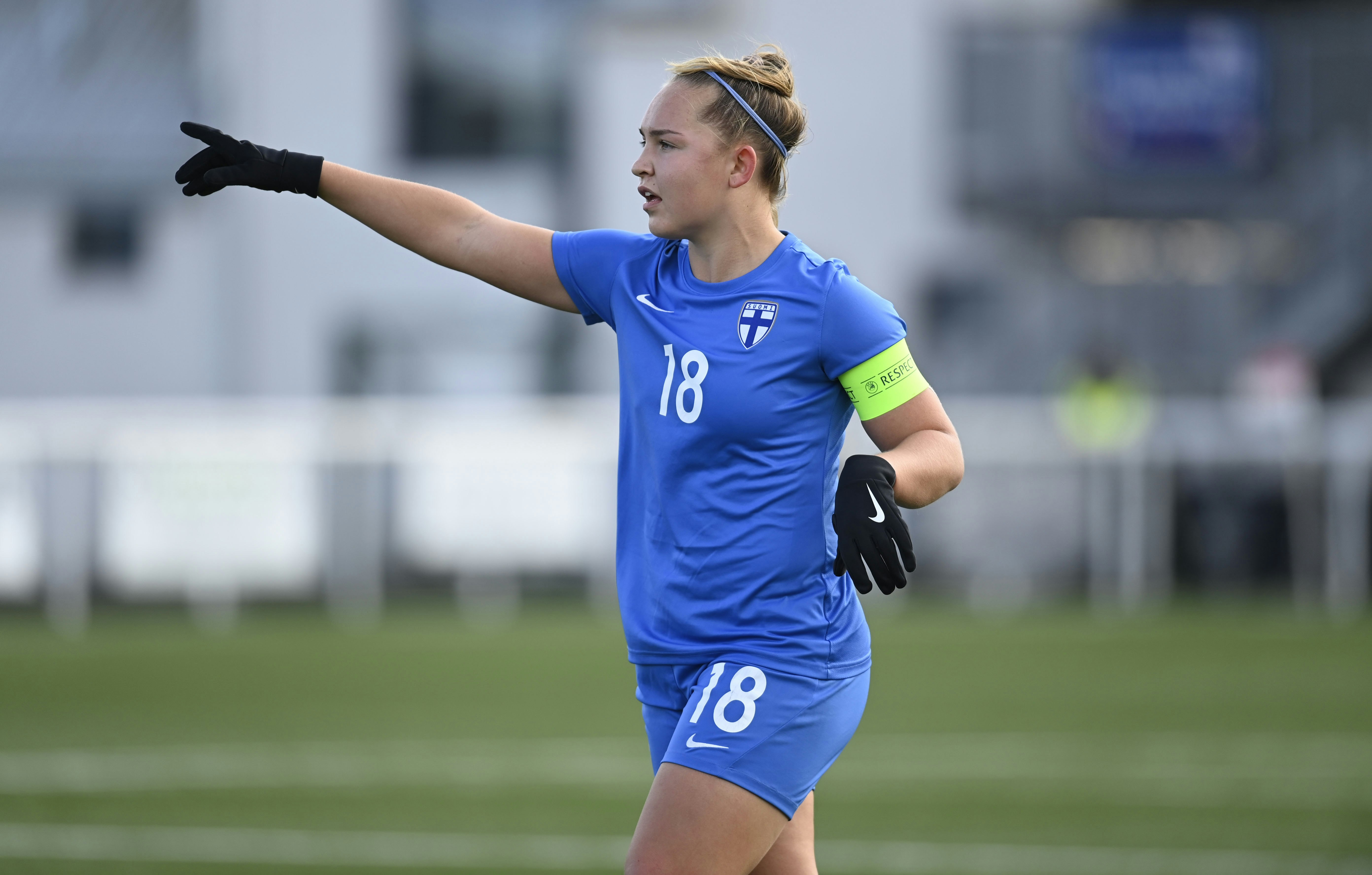 Oona Sevenius intoa täynnä Helmareihin - Palloliitto.fi