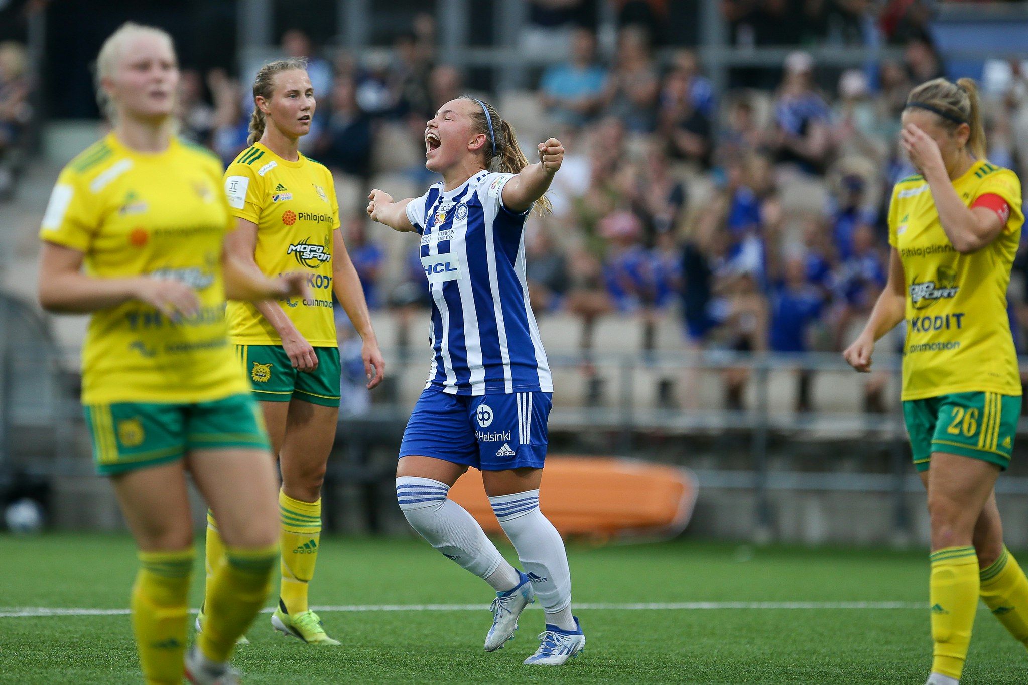 Oona Sevenius intoa täynnä Helmareihin - Palloliitto.fi