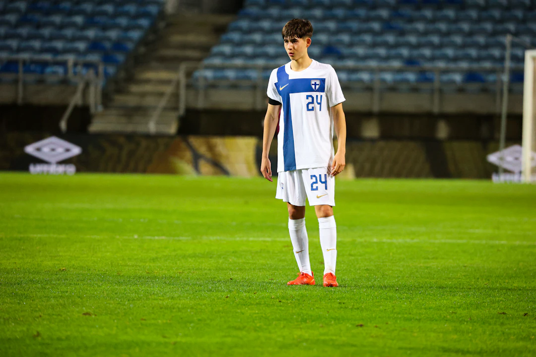 Pikkuhuuhkajien avaus Bulgariaa vastaan nimetty