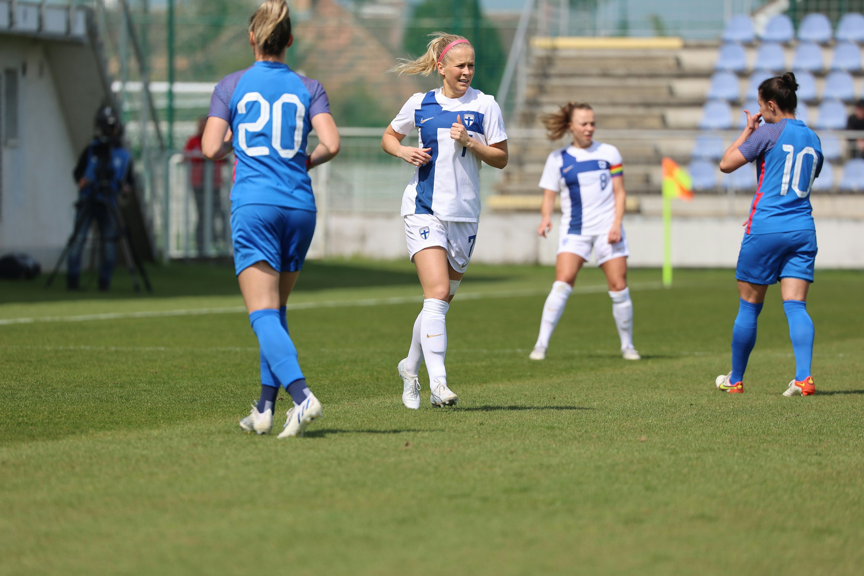 Helmarit kaatoi Slovakian toistamiseen - Palloliitto.fi