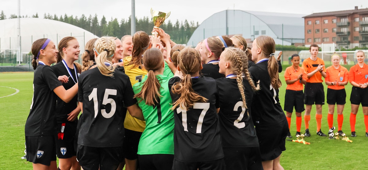 U15-tytöt nimetty Tinni Korpela -leirille - Palloliitto.fi