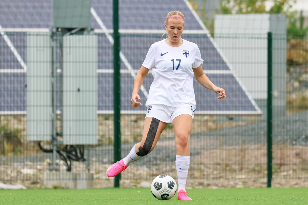 U19-tyttöjen avaus Norjaa vastaan nimetty - Palloliitto.fi