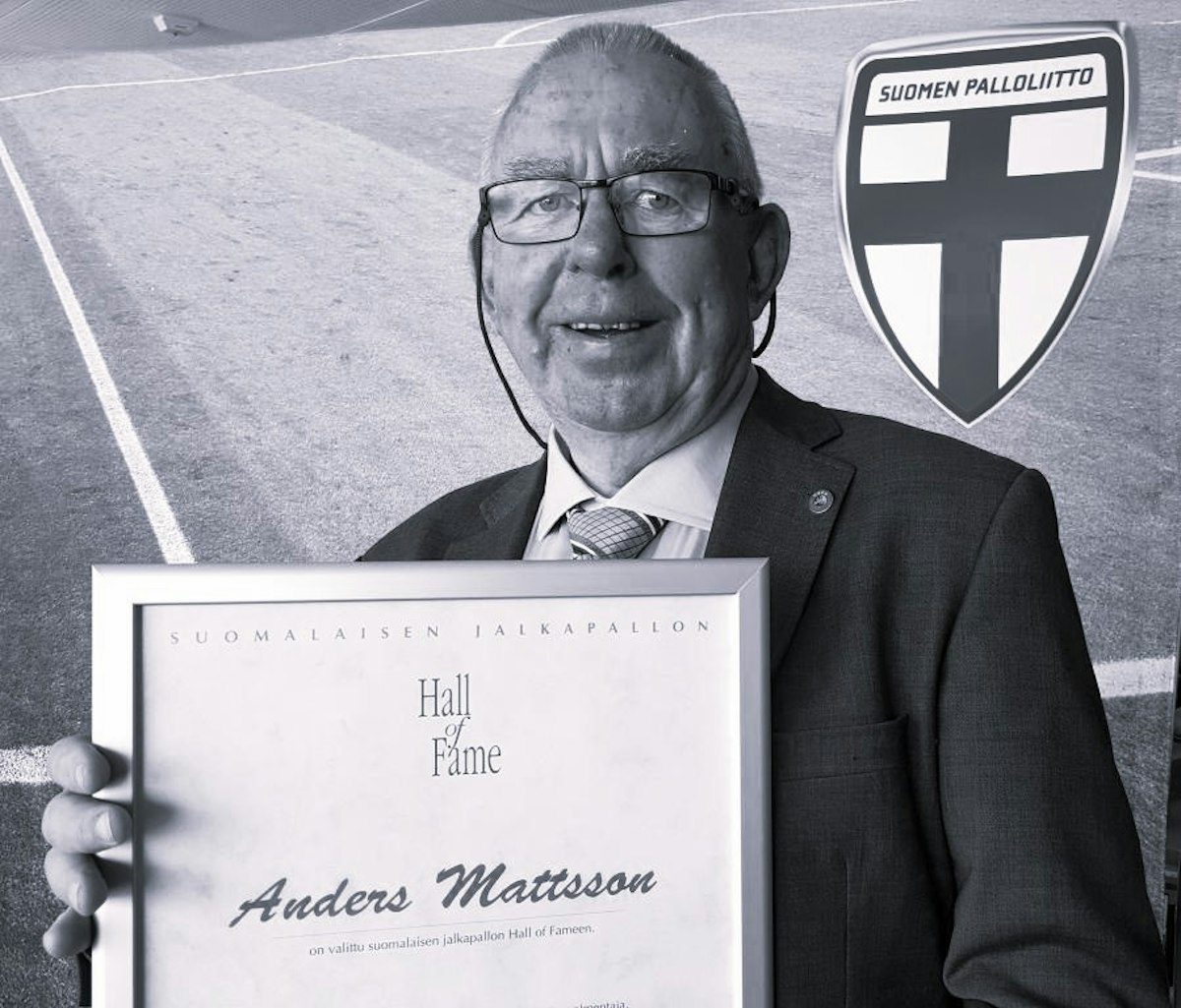 Erotuomarilegenda Anders Mattsson on poissa - Palloliitto.fi