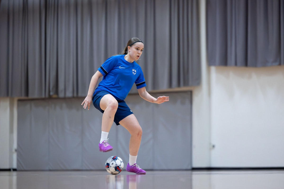 Iiris Paavola tavoittelee ammattilaisuutta - Palloliitto.fi