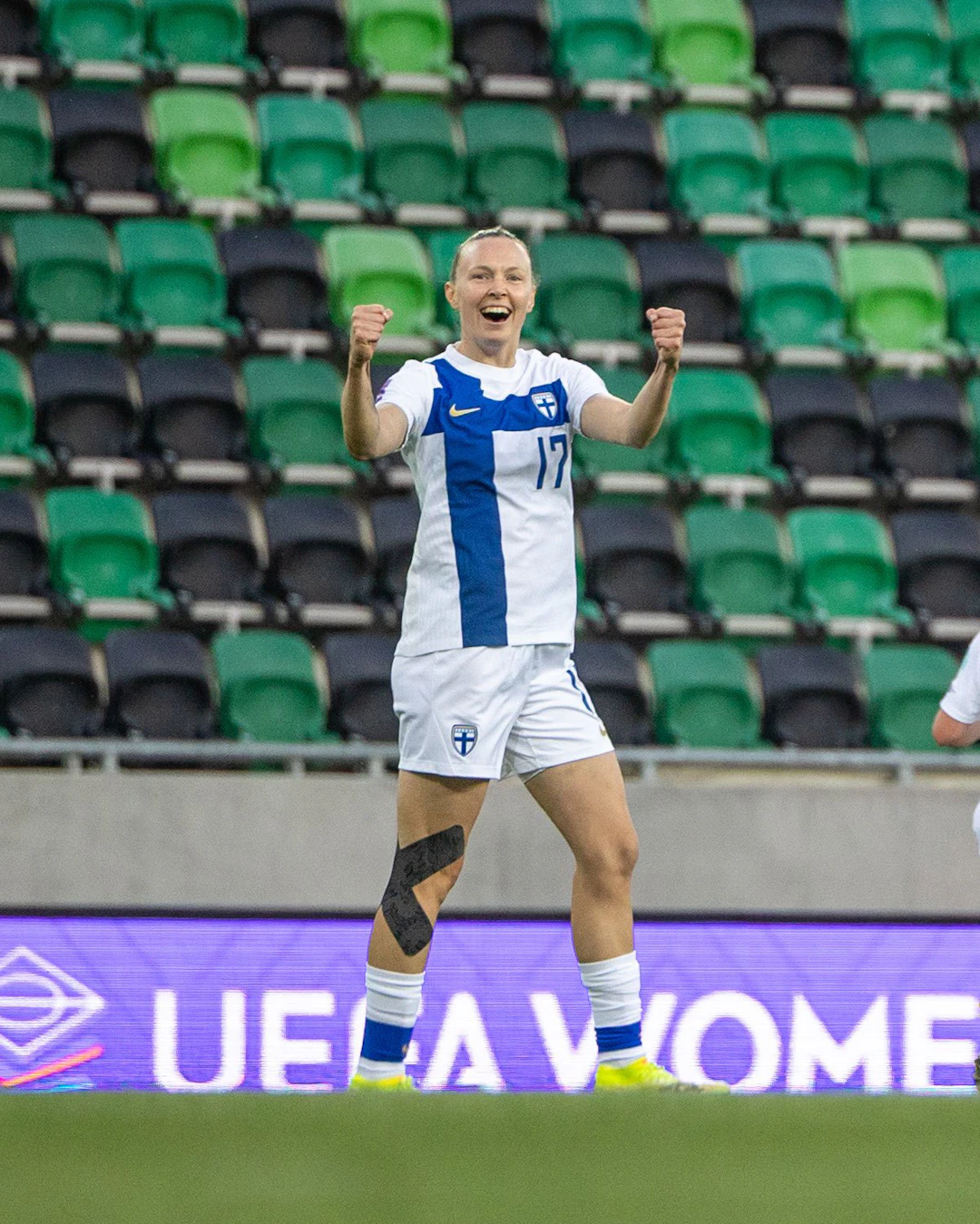 Helmarit voittoon – Lohkovoitto ratkeaa tiistaina