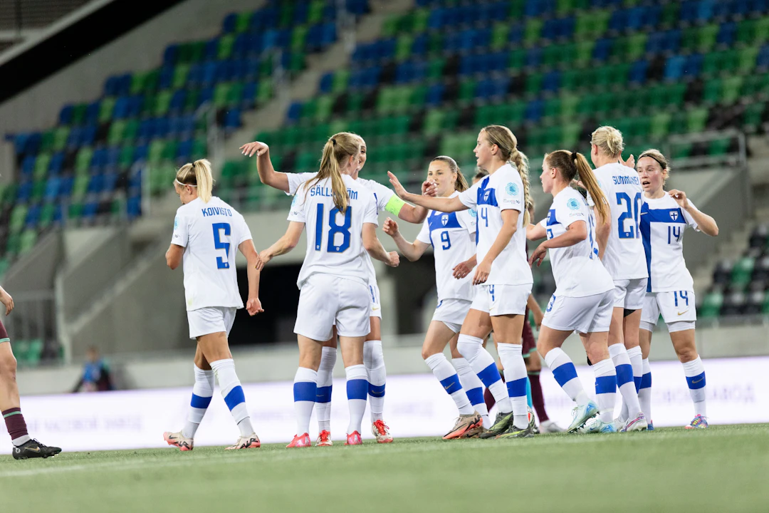 Täydennystä Helmareiden ryhmään Serbia-ottelun alla