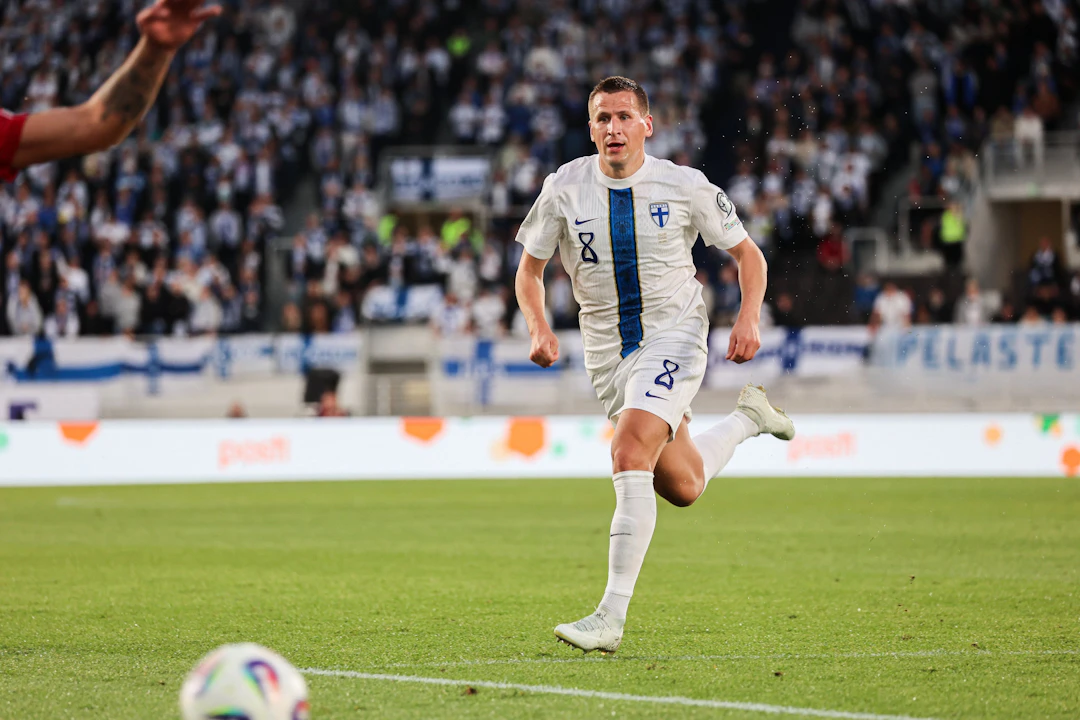 Jensen sivussa Saksaa ja Unkaria vastaan – Lod joukkueeseen