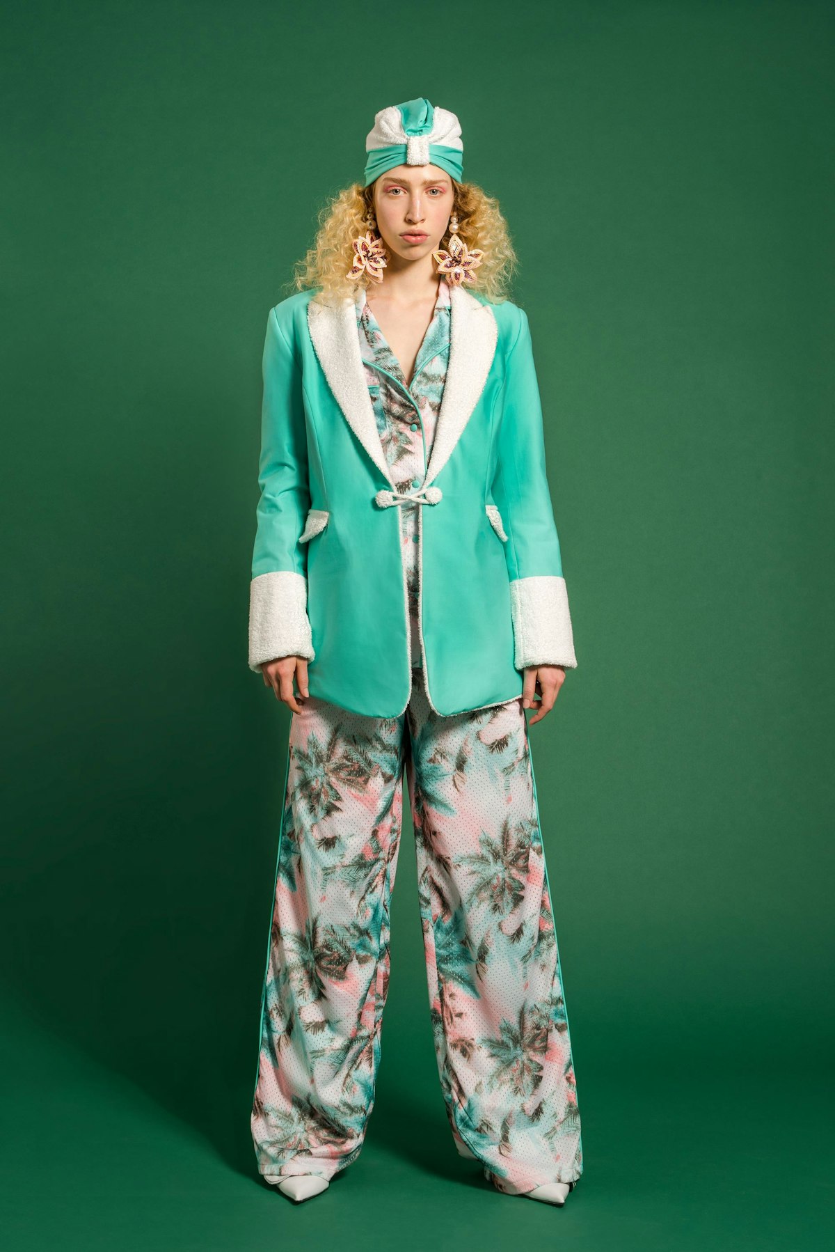 KALISSI – The Towel Series