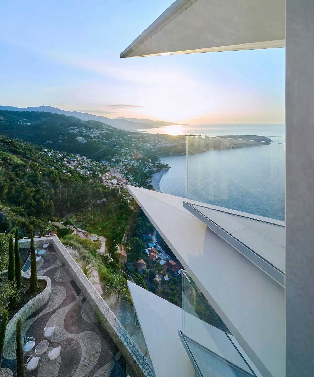 The Maybourne Riviera : on a trouvé le nouvel hôtel le plus luxe de la ...