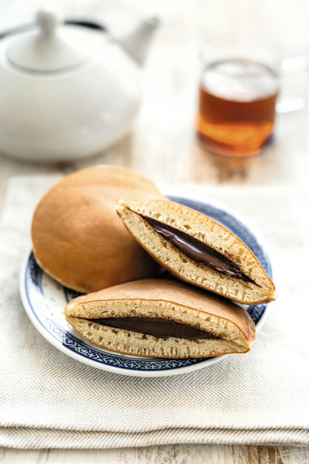 Recette d'ailleurs : les tendres dorayakis japonais