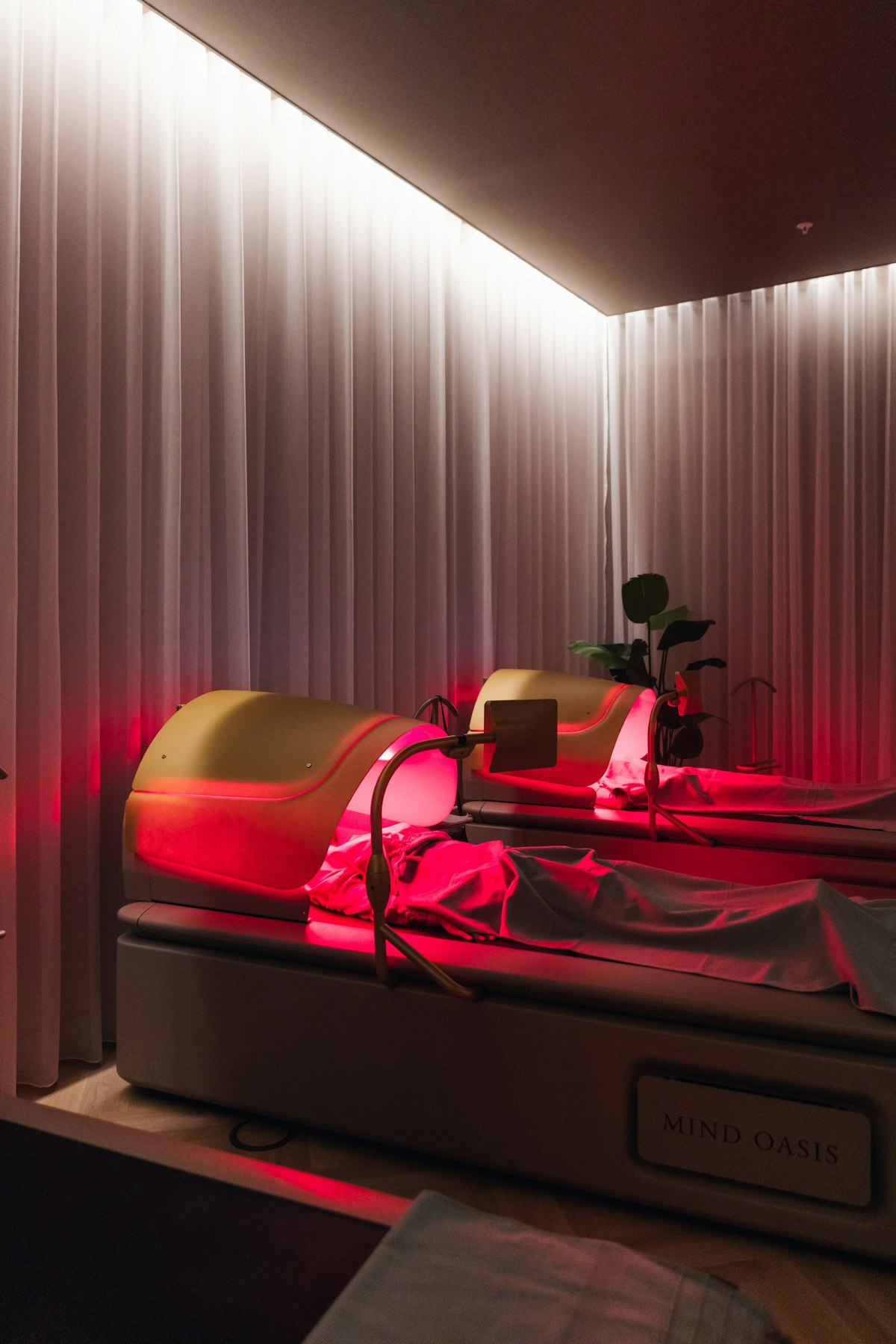 Je kunt heuse breinmassages doen bij de nieuwe Mind Oasis van Rituals ...