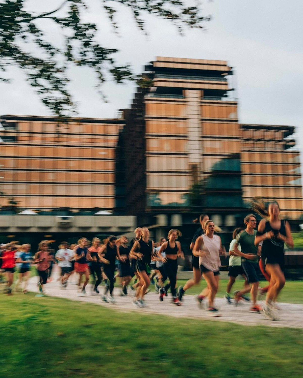 Les run clubs seraint les nouvelles dating apps : voici 5 clubs à ...