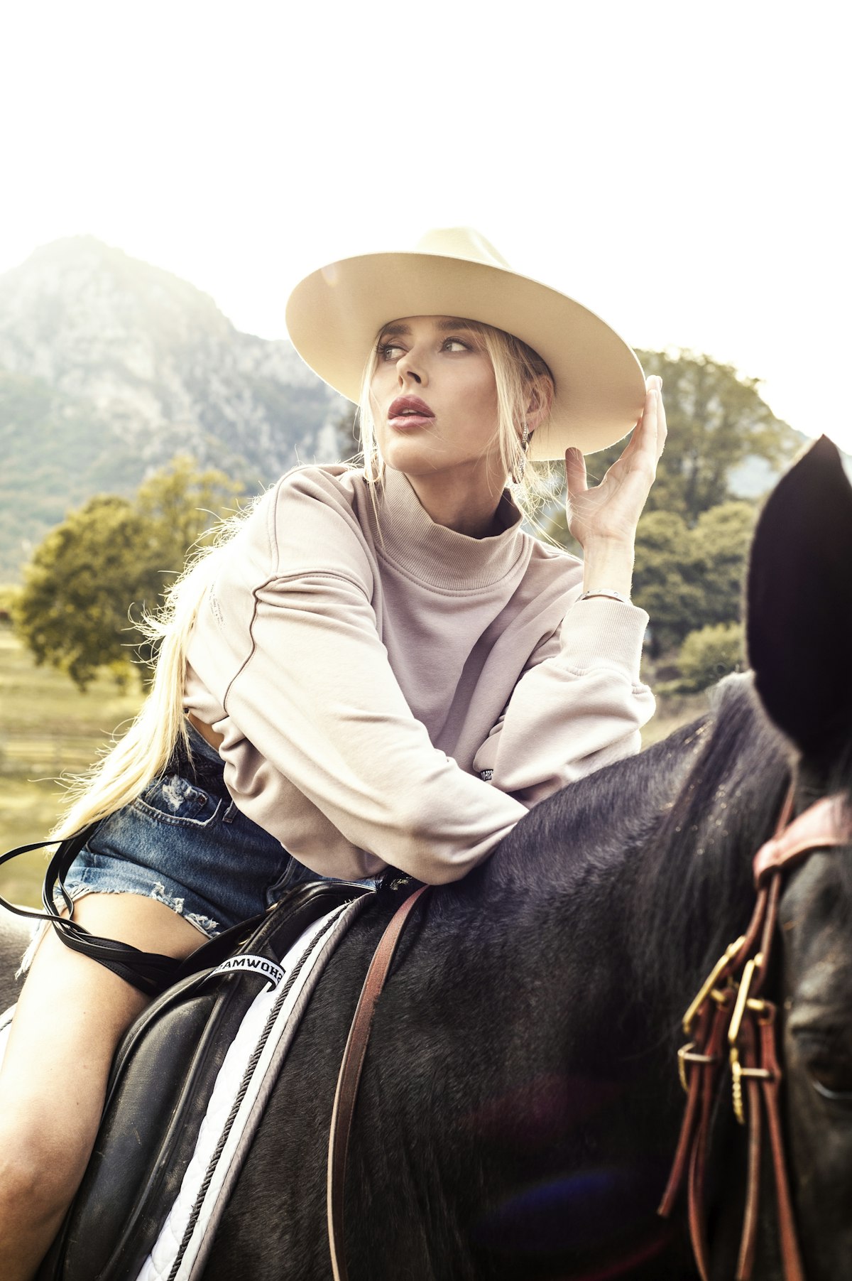 PSYCHO: Behind the Brand with Innes Dudakova