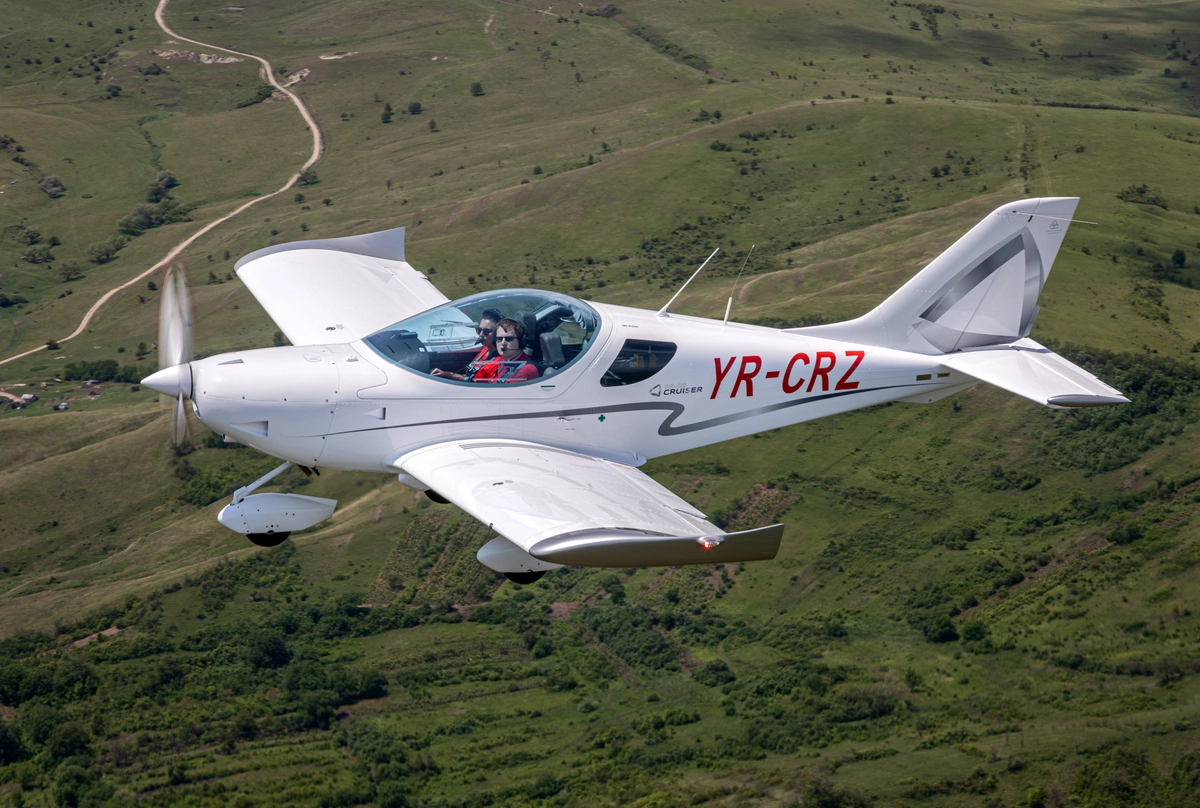 PS28-Cruiser YR-CRZ | Cruiser Aviation