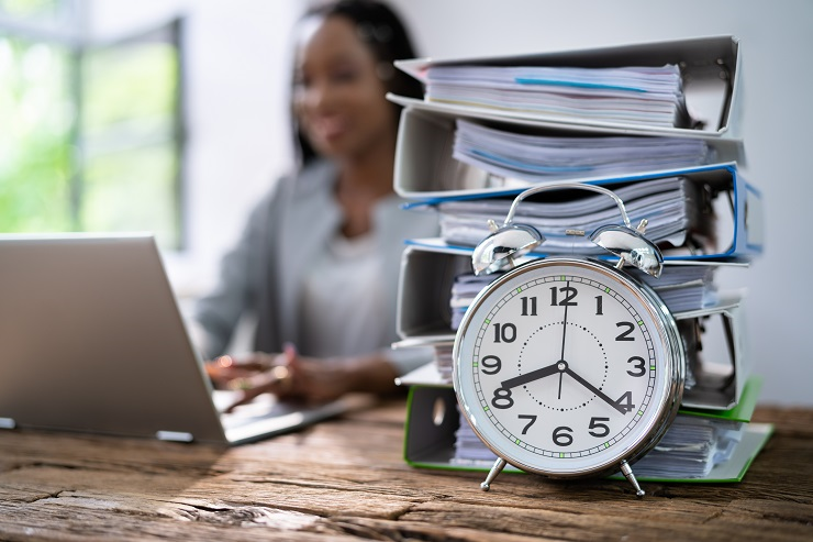 Tracking Employee Work Hours and Averaging Agreement | Peninsula Canada