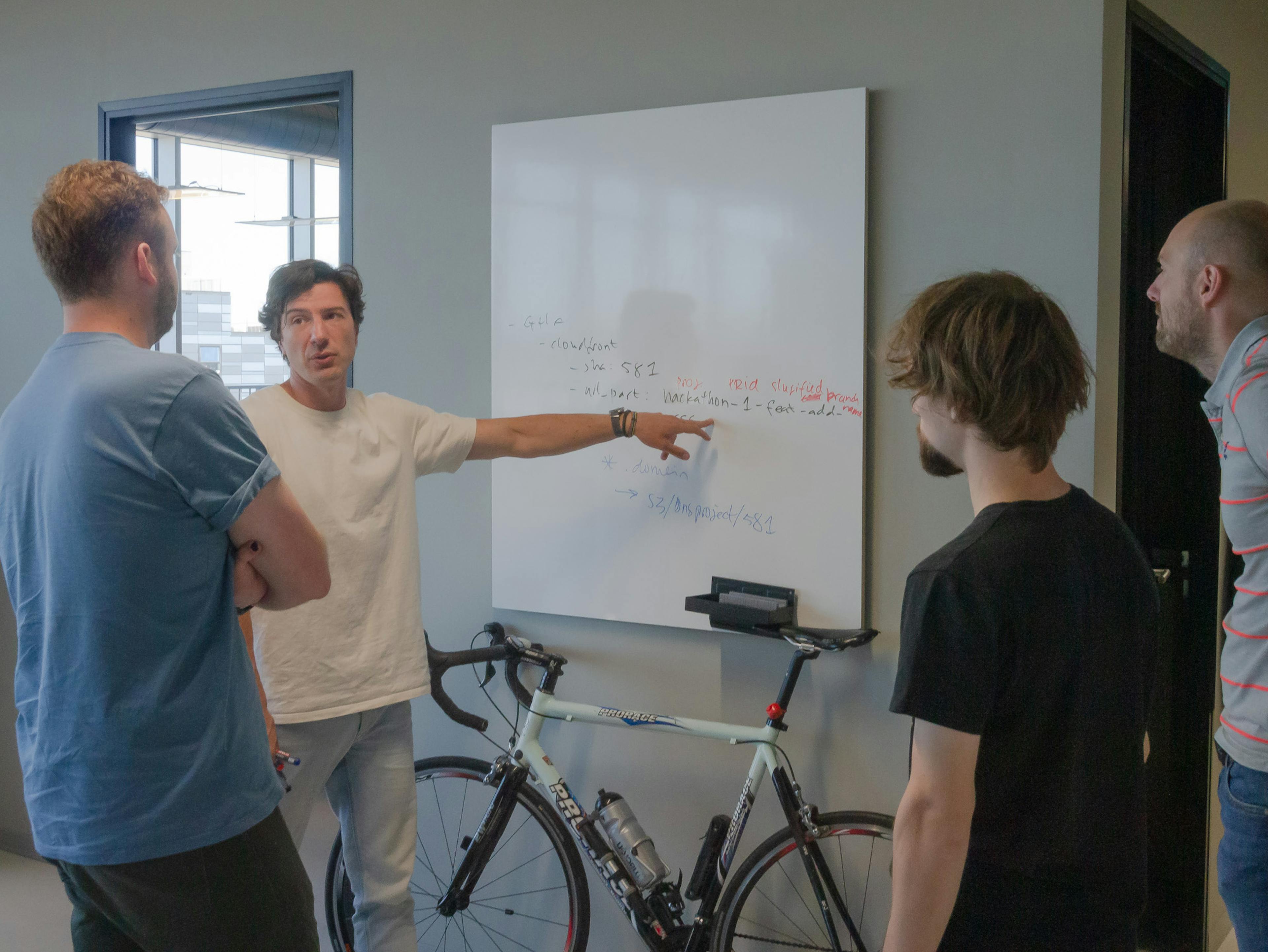 De Voorhoede 10 jaar: interview met Jasper Moelker