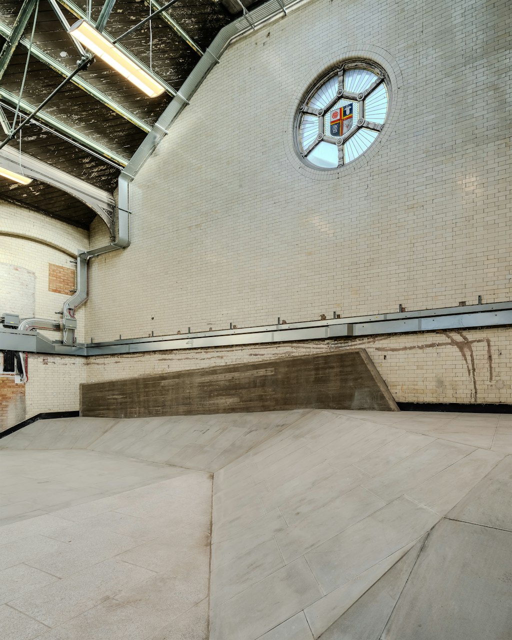 MANOR PLACE | PALACE SKATEBOARDS