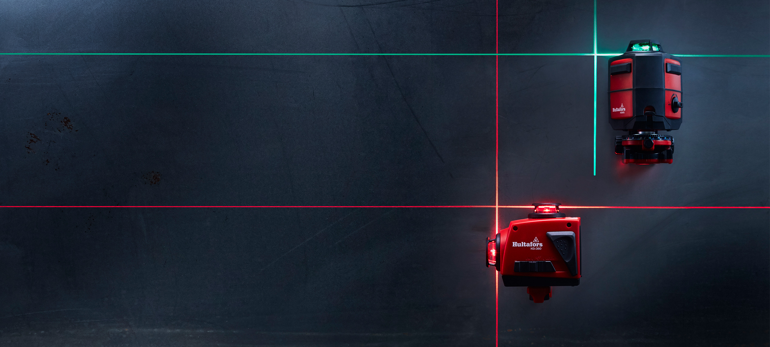 Fast levelling with red and green lasers.