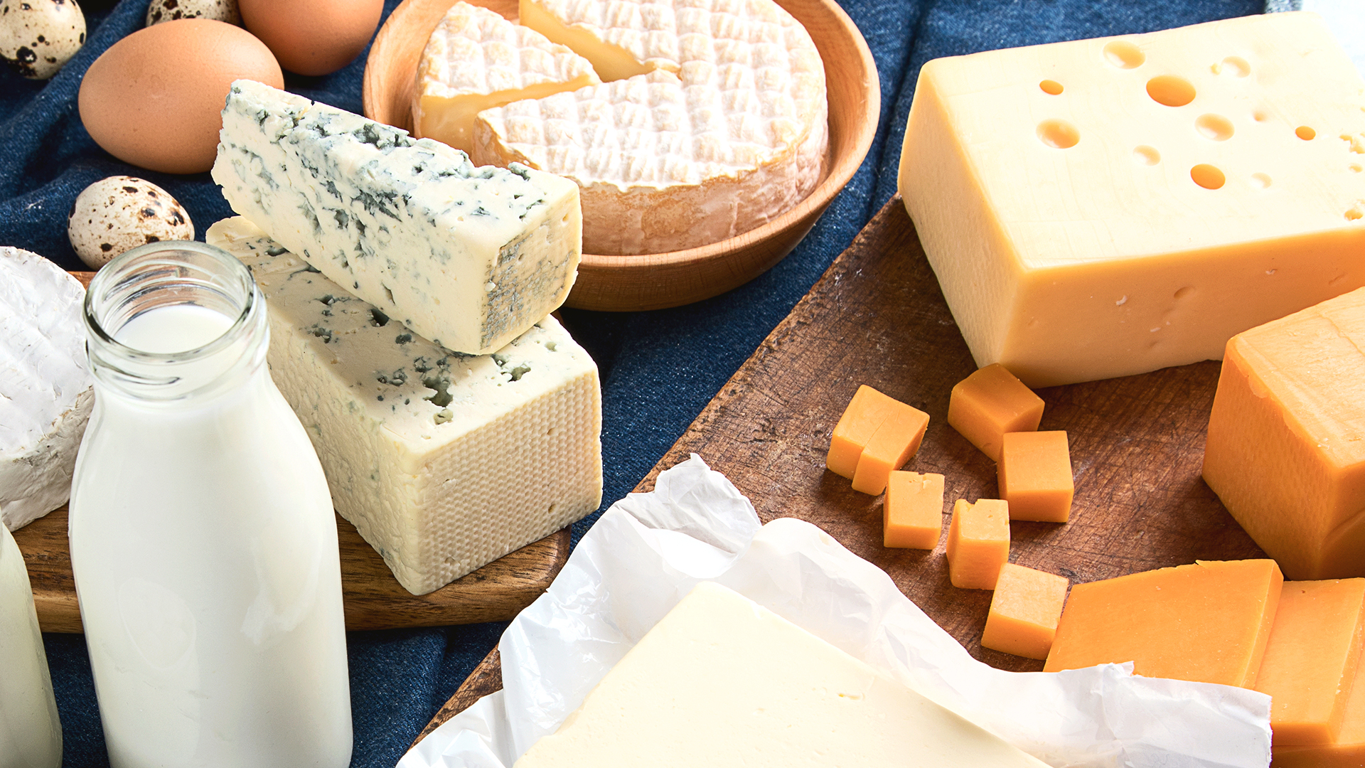 On répond aux questions populaires (et inusitées) sur le fromage ...